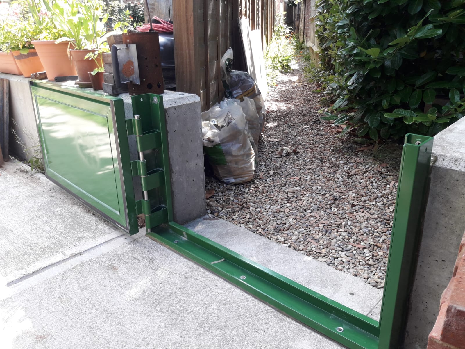 Aluminium Flood Gates | Lakeside Flood Solutions