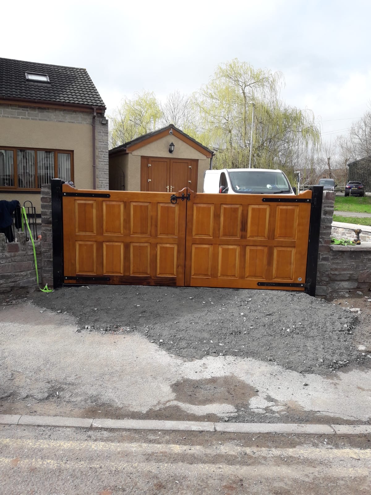 Timber Flood Gates | Lakeside Flood Solutions