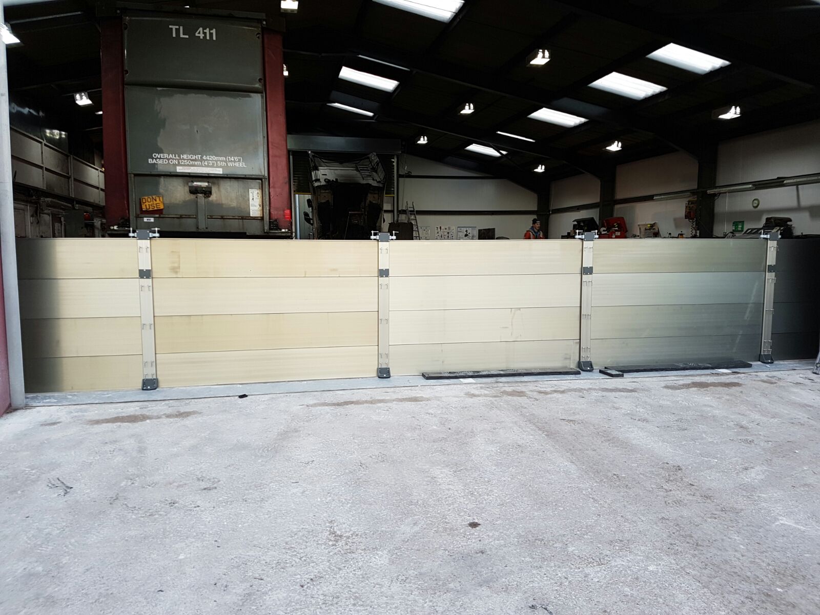 Demountable Flood Barriers | Lakeside Flood Solutions