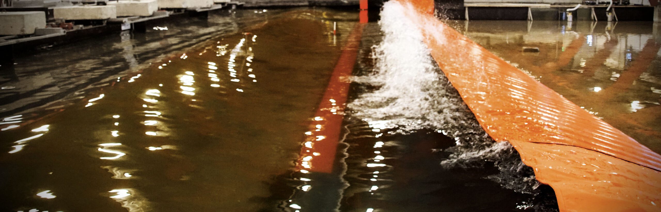 Temporary Flood Barriers | Lakeside Flood Solutions