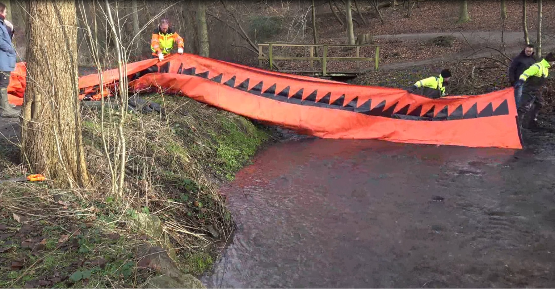 Temporary Flood Barriers | Lakeside Flood Solutions